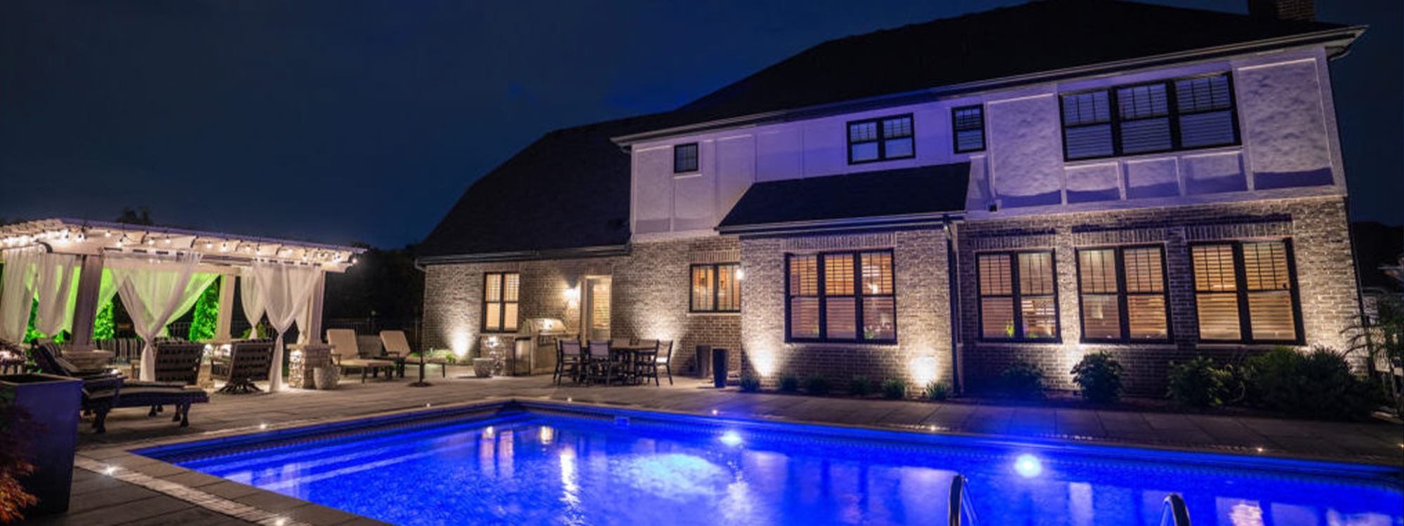 Outdoor Lighting Design - Aluminight